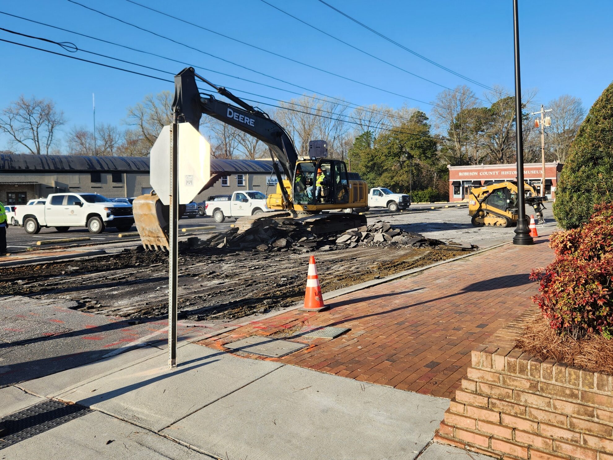Robeson County Public Library – A NC Cardinal Library